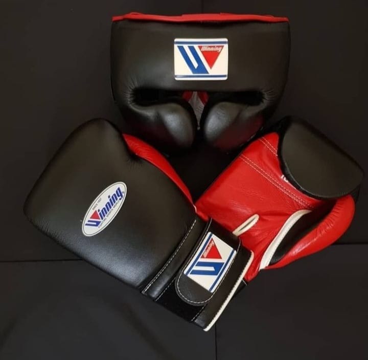 Winning Professional Boxing Gloves Set - Customizable - Headguard & Gr