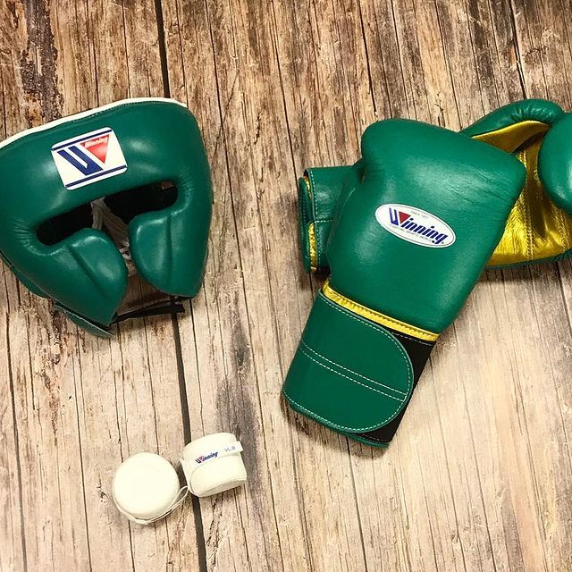 Winning Green Boxing Gloves set | Customizable winning Head guard and ...