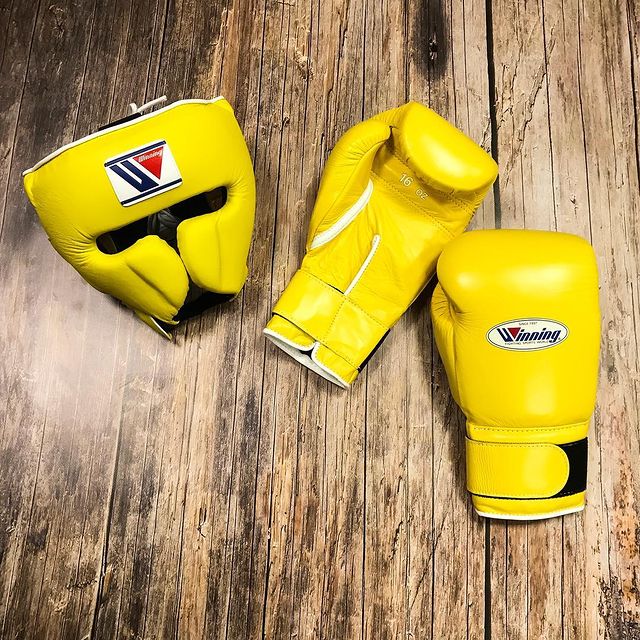 Winning Yellow Boxing Gloves set | Customizable winning Head guard and ...