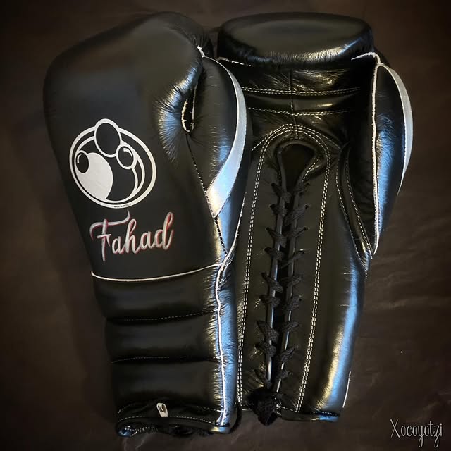 Grant Boxing Gloves | Professional Lace-up | Customizable - Premium Co ...