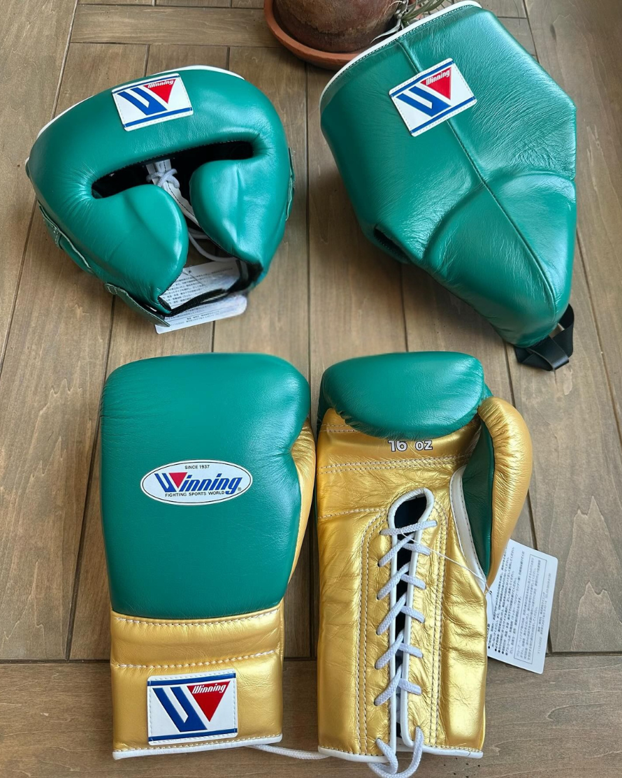 Winning Professional Boxing Gloves Set - Customizable - Boxing Protect ...