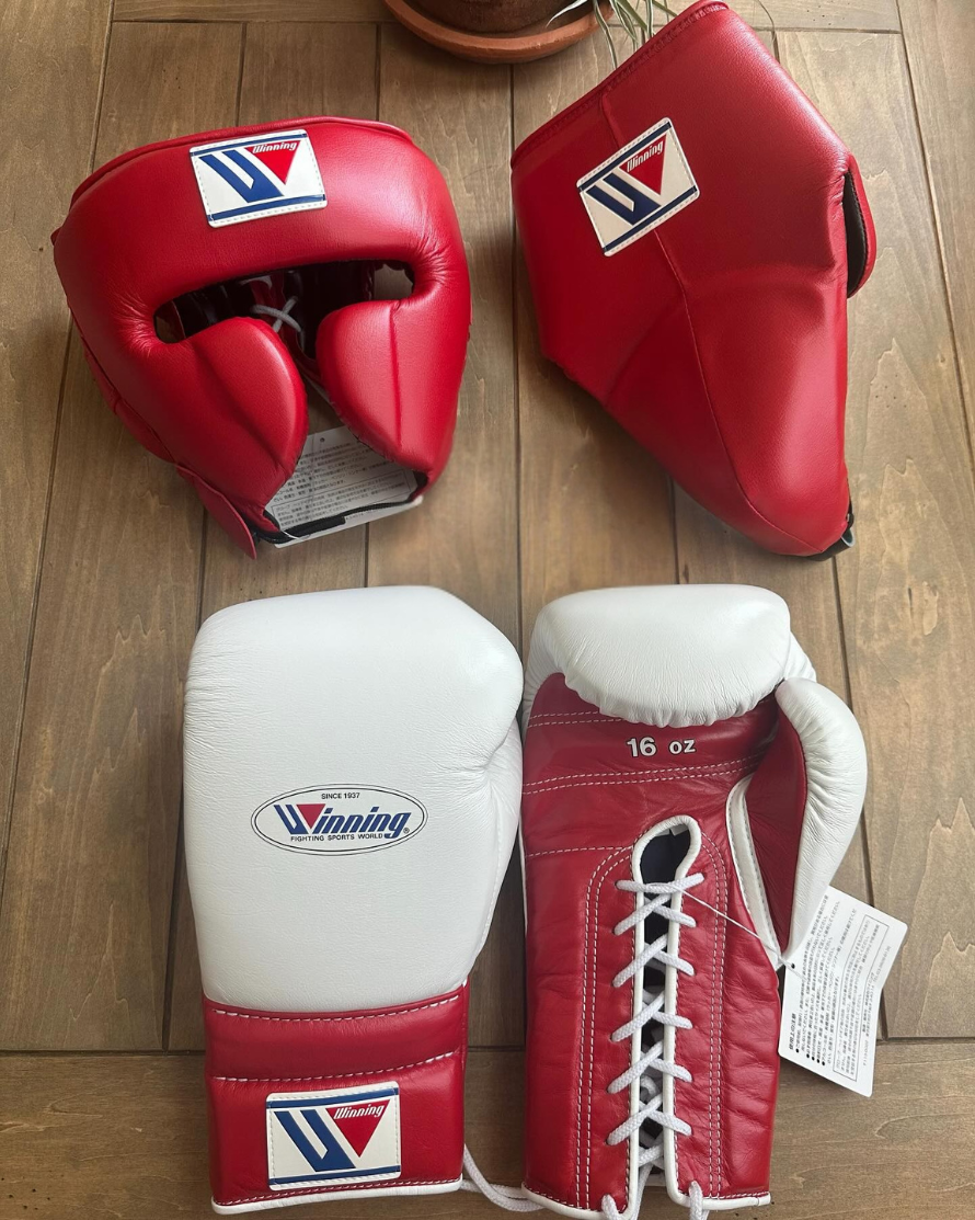 Winning Pink/White Boxing Gloves set | Customizable winning Head guard ...