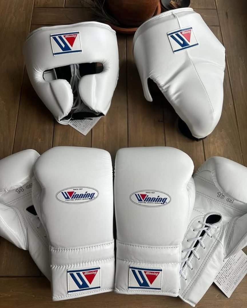 Winning Professional Boxing Gloves Set - Customizable - Headguard & Gr